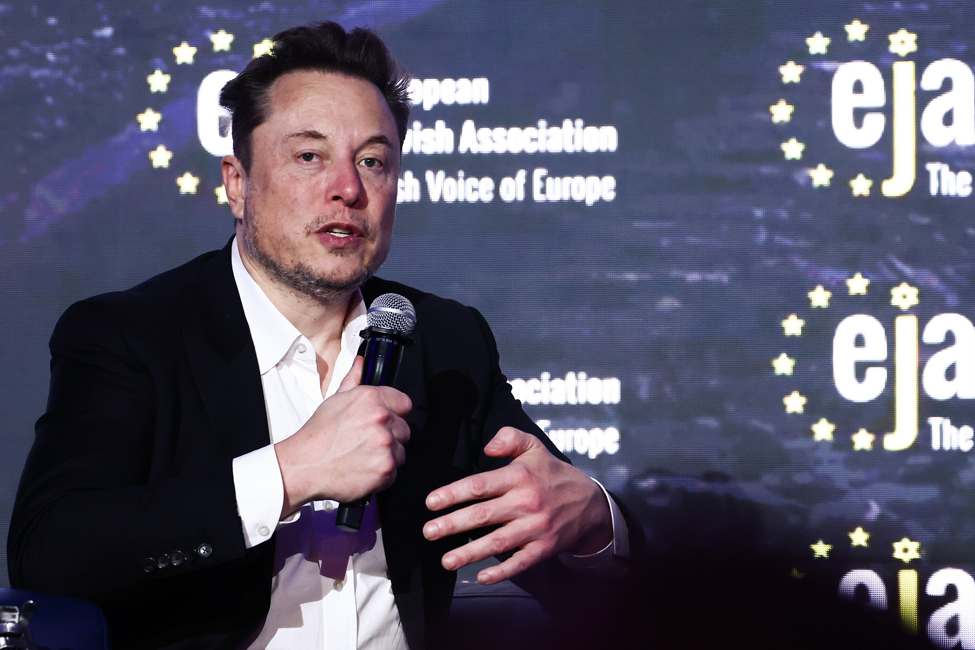 Elon Musk Hopes to Kill Journalism - WhoWhatWhy